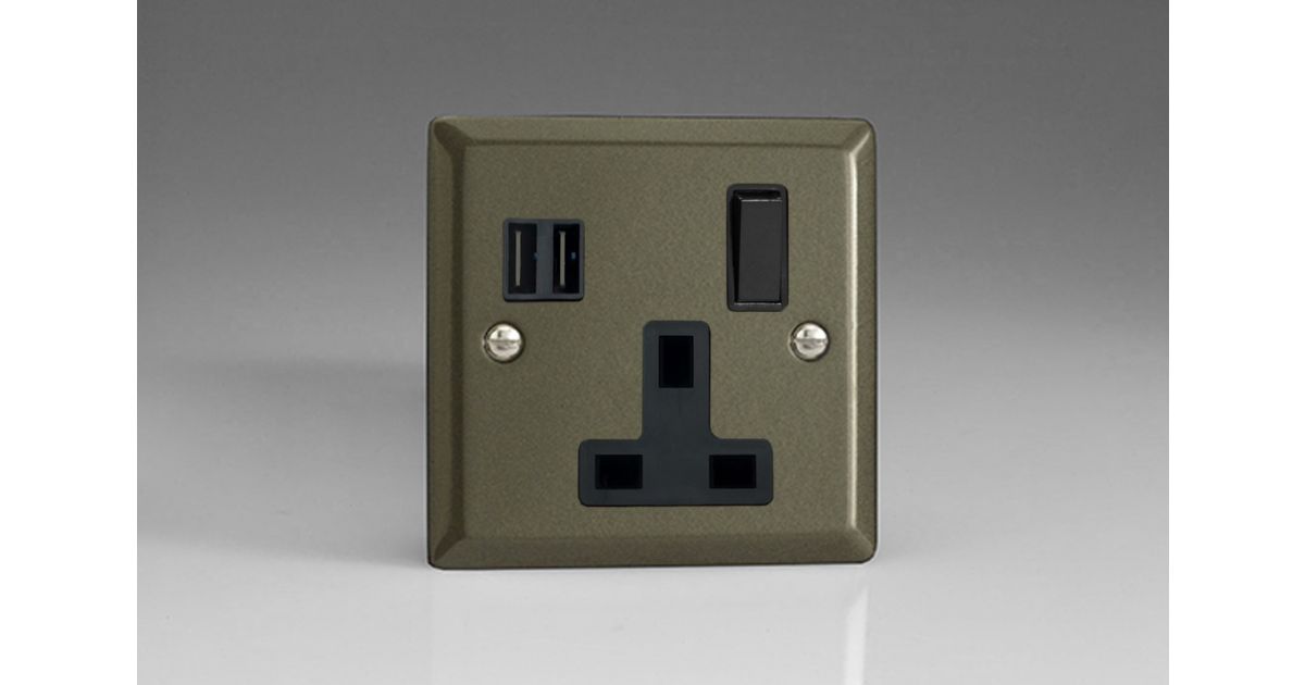 XP4U2SB: 13A Socket + USB, 1 Pole, Classic Graphite 21 Black