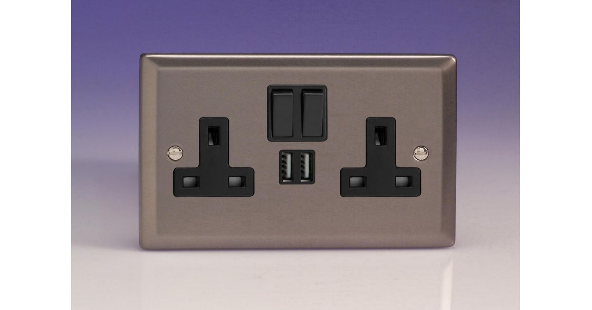 XR5U2SB: 13A Socket + USB, 2-Gang, 1 Pole, Classic Pewter