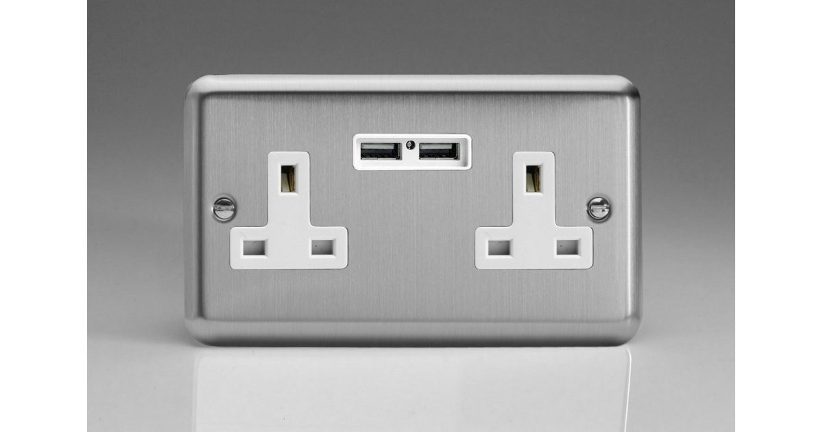 XS5U2W: 13A Socket + USB, 2-Gang, Classic Matt Chrome White