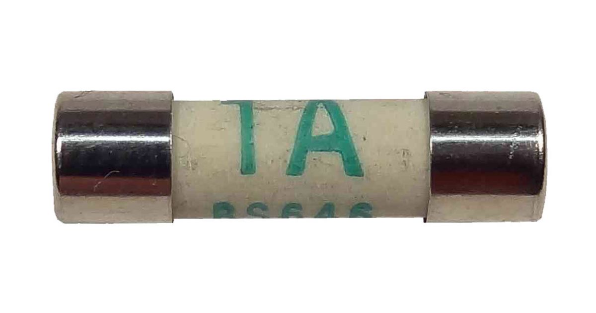 SM1: 1A Fuse, BS646 : Dencon Accessories - from £0.33