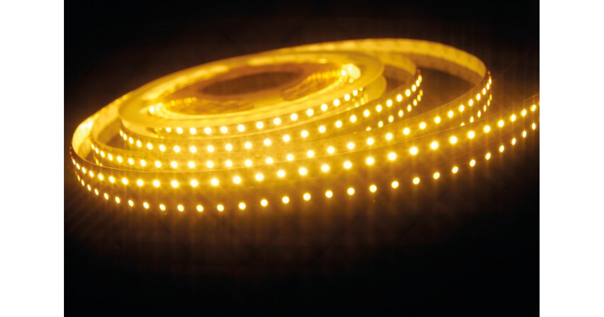 ILSTWHIA008E: 3528 SMD 12v 8mm LED Tape, 5m Reel, 3000K