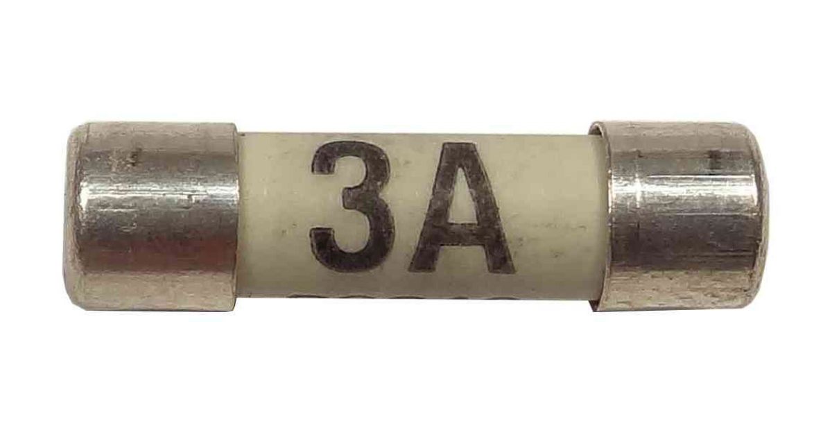 SM3: 3A Fuse, BS646 : Dencon Accessories - from £0.33