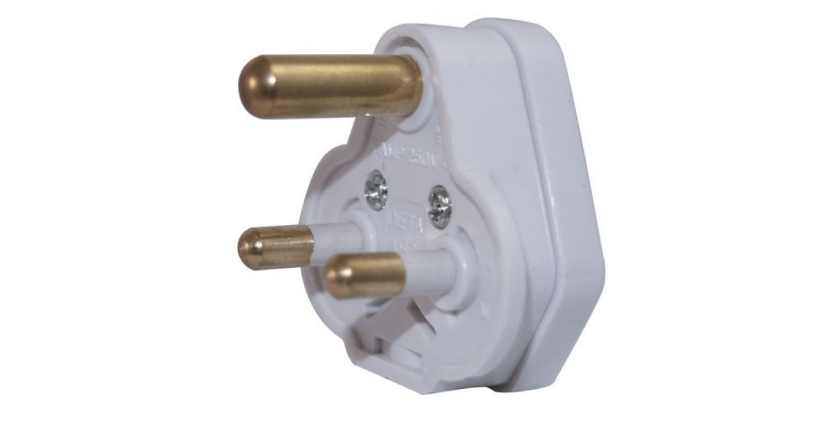 6052: 5A Round Pin Plug, BS546 : Lyvia Electrical