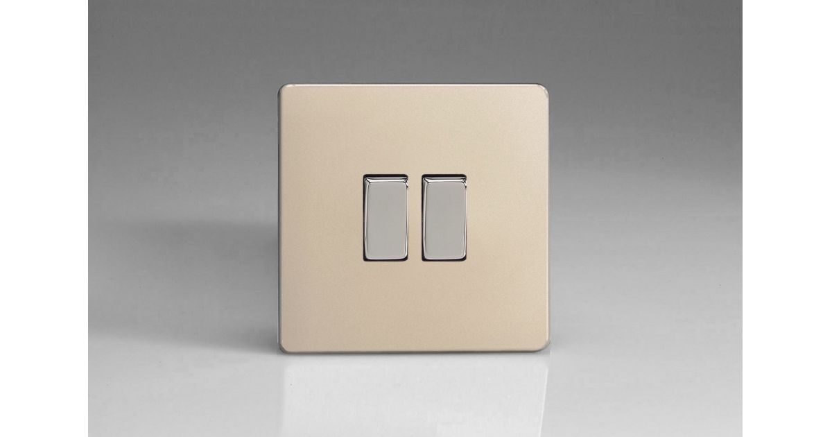 XDN77S: Double Intermediate Light Switch, 10A, 2-gang