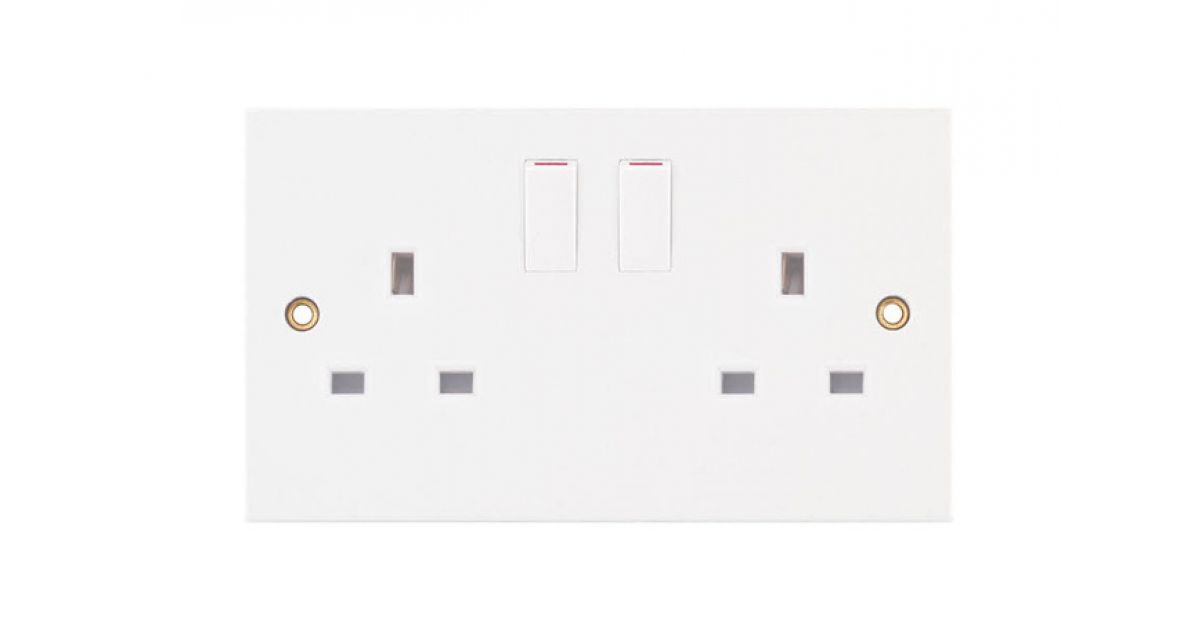 LG9098-1E: Double Wall Socket, 13 Amp, 2 Gang, Switched SP