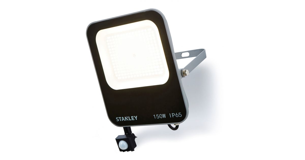 SXLS38697E: Slimline 150w LED Flood Light, IP65, Black