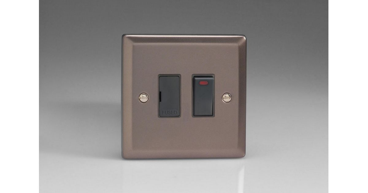 XR6NB: Switched Fused Spur + Neon, Classic Pewter Black