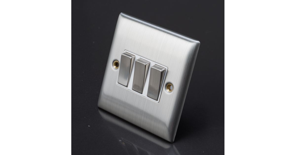 8873WCX: Triple Light Switch, 10A, 3 gang, 2 way