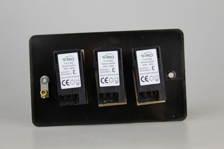 JFSDP303: V-Pro Dimmer, Ultraflat Brushed Steel, 120w Max